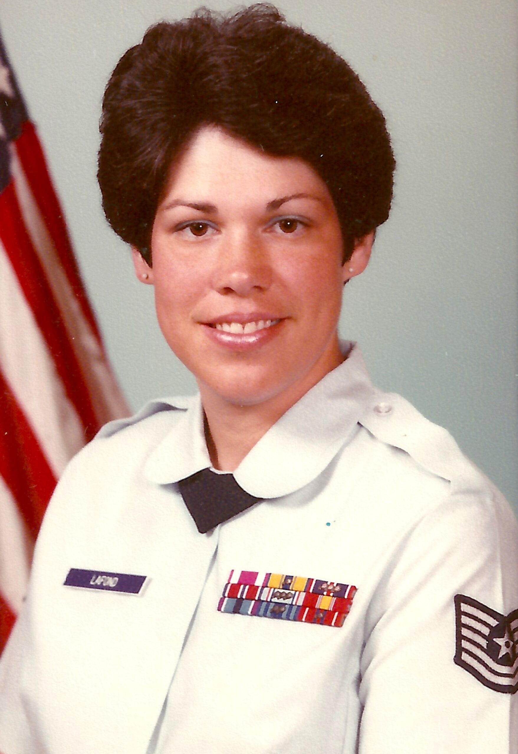 Bulldogs Wall of Honor - Nicholas Senn High School Alumni